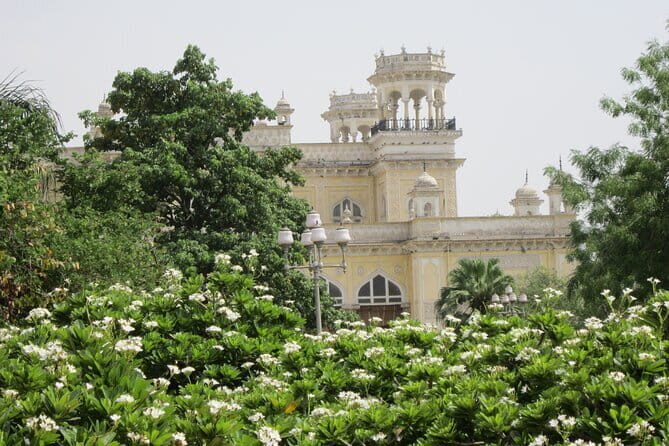 Half Day Hyderabad City Historical Walking Tour at Charminar - Key Points