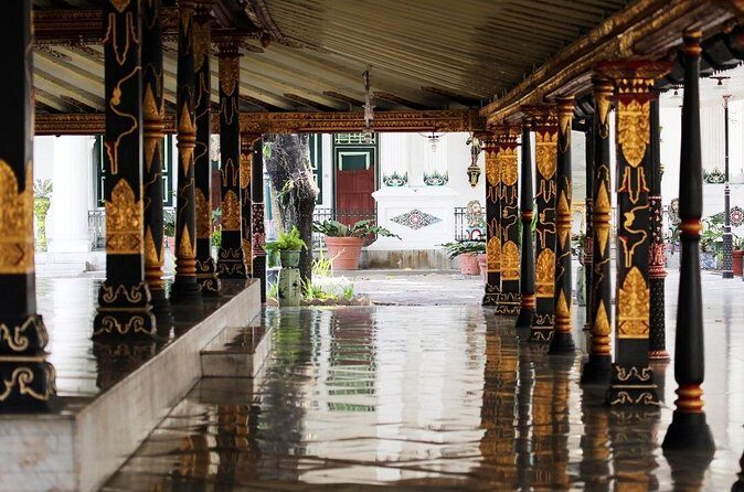 Half Day Keraton and Taman Sari Tour - FAQ