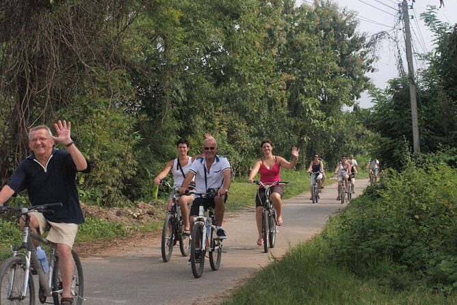 Half-Day Lanna Countryside Cycling Tour in Chiang Mai - Key Points