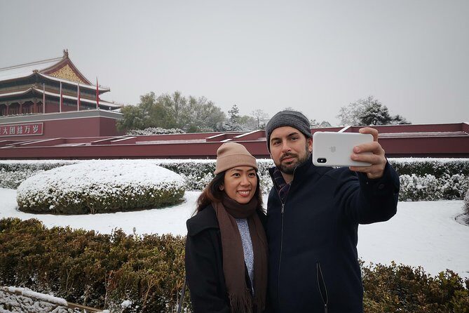 Half-day Licensed Tour Guide Service for City Tours - Introduction: A Compact Wildlife Adventure