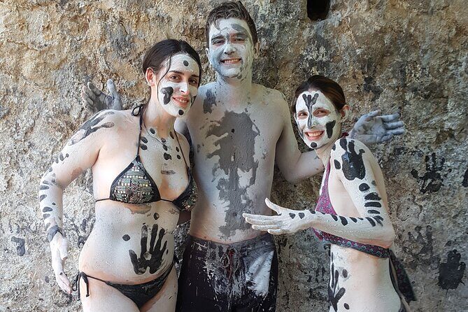 Half Day Local Breakfast inclusive, mub bathe and waterfall tour - An In-Depth Look at the Experience