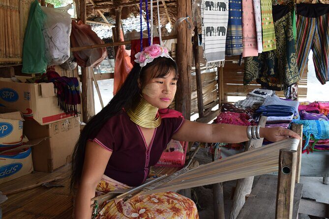 Half day Long Neck hill tribe and Hmong hill tribe village - Insights from Travelers’ Reviews