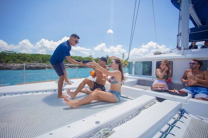 Half Day Luxury Sailing Experience in Riviera Maya with Open Bar - Exploring the Experience: What You Can Expect