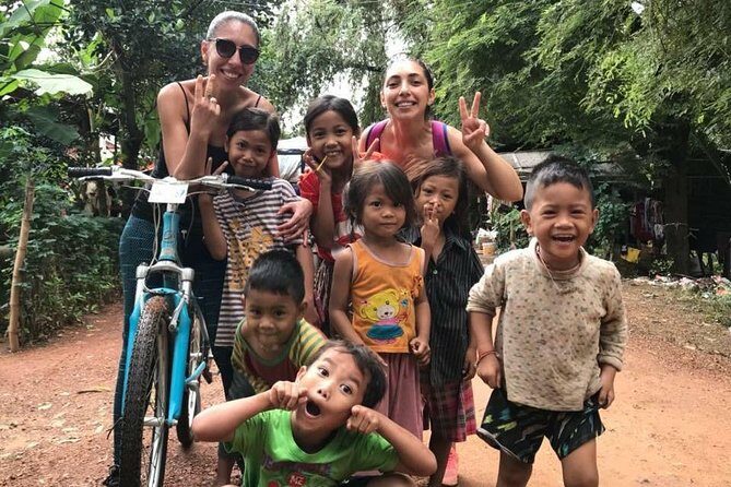 Half day morning bicycle tour to Explore local livelihood and test local snacks - Key Points