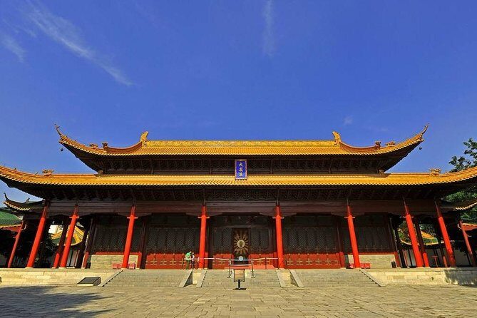 Half Day Nanjing City Private Flexible Tour with Night River Cruise - The Details of the Experience