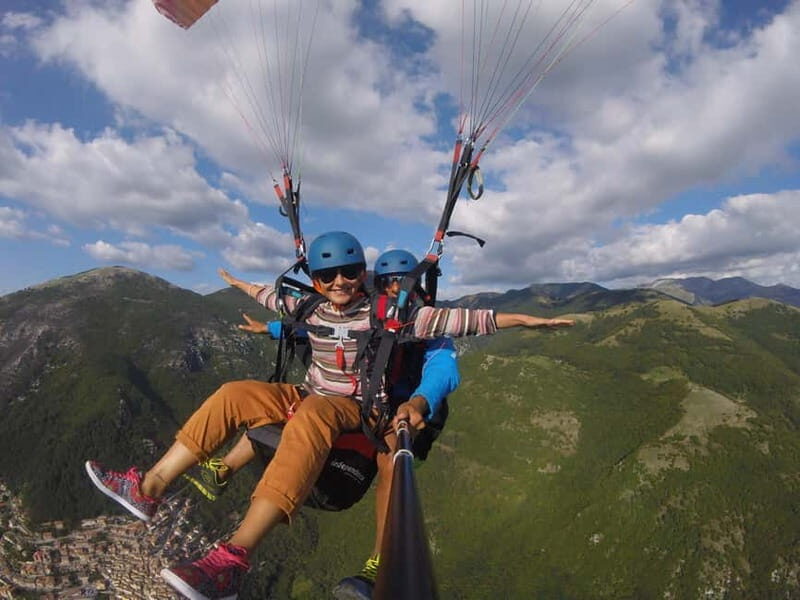 Half day paragliding experience - ADVENTURE FLIGHT - Experience the Sky with the Half-Day Paragliding Adventure in Lazio