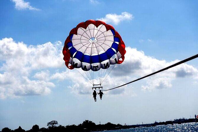 Half Day Parasailing and Uluwatu Temple Tour in Bali - FAQs