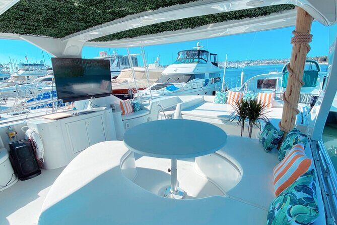 Half-Day Private 62ft Island Boat Tour of San Diego Bay - Key Points