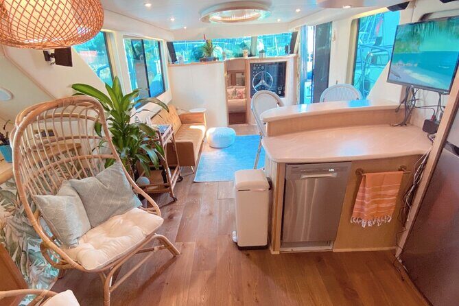 Half-Day Private 62ft Island Boat Tour of San Diego Bay - FAQ