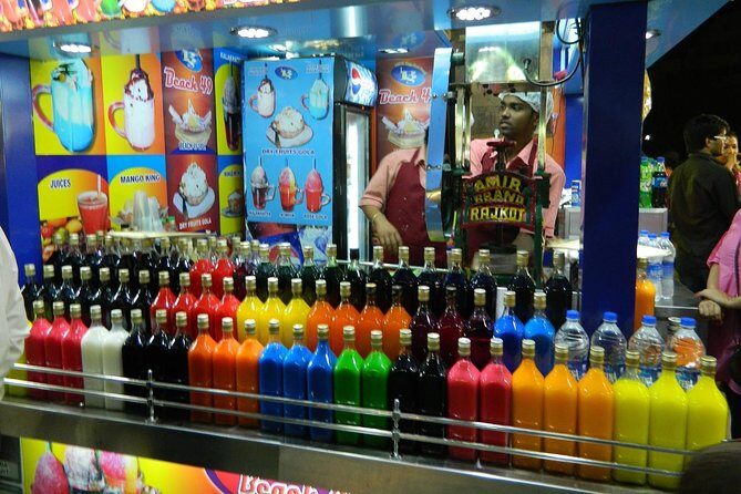 Half-Day Private Mumbai Chowpatty Tour Including Dinner - FAQ