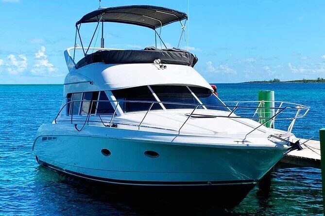 Half-Day Private Rose Island Party Yacht Getaway - Key Points