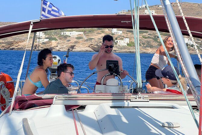 Half day Private Sailing cruise in Santorini island up to 6 pax - Key Points