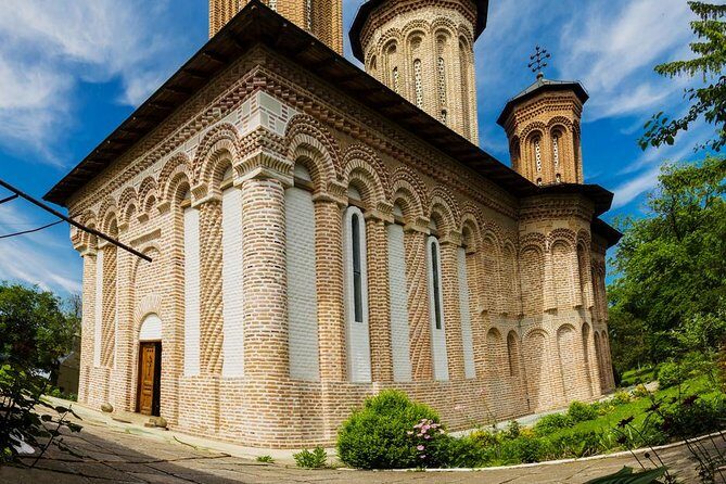 Half-Day Private Sightseeing Tour of Bucharest and its Surroundings Package - What to Expect from This Tour