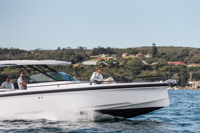 Half-Day Private Swimming Cruise along the Athenian Riviera - Who Should Consider This Cruise?