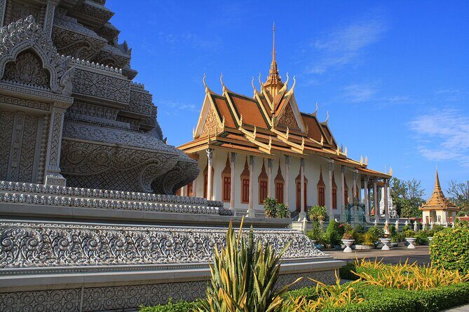 Half Day Private Tour in Phnom Penh with An Expert Guide - A Complete Look at the Half Day Private Tour in Phnom Penh with an Expert Guide
