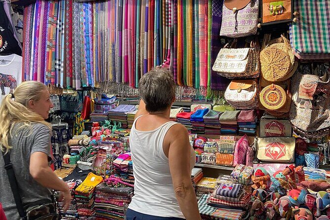 Half Day Private Tour in Phnom Penh with An Expert Guide - Real Traveler Feedback and Insights