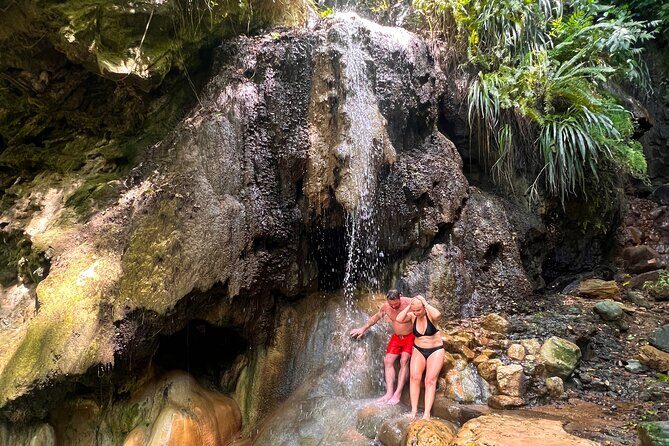 Half Day Private Tour in St. Lucia Jeep Wrangler - FAQ