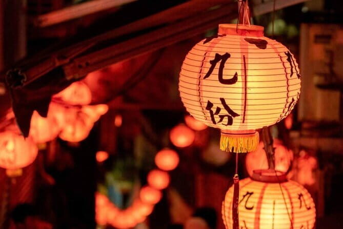 Half Day Private Tour Jiufen Shifen Fall and Pingxi Sky Lantern - Key Points
