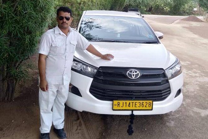 Half-Day Private Tour Saas-Bahu Temple and Eklingji Sightseeing - FAQs