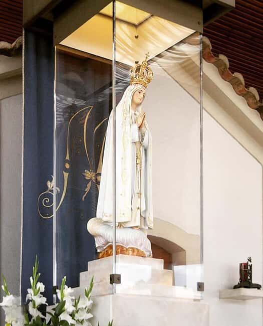 Half-day private tour to Fátima and houses of the seers - Price and Value