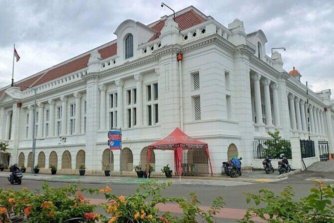 Half-Day Private Tour to Miniature Park in Jakarta Explorer - A Detailed Breakdown of the Tour Experience