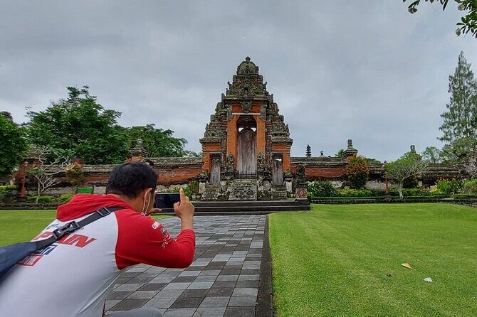 Half-Day Private Tour to Tanah Lot and Bali Royal Temple - A Detailed Look at the Itinerary