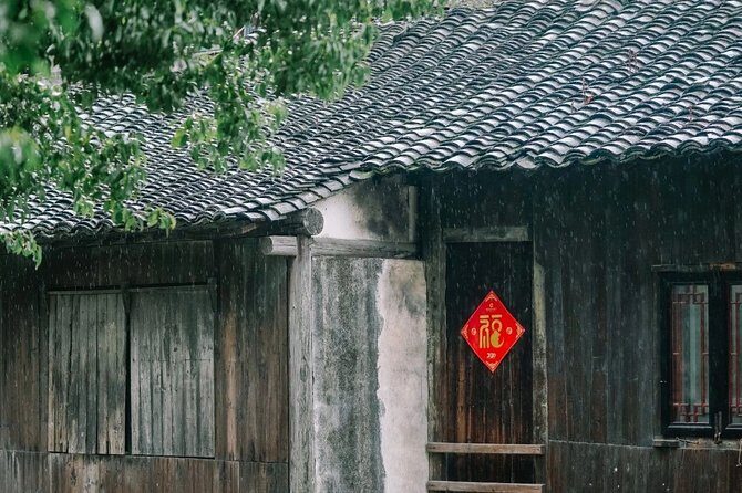 Half Day Private Tour to Wuzhen Water Town with Boat Ride from Hangzhou - FAQ
