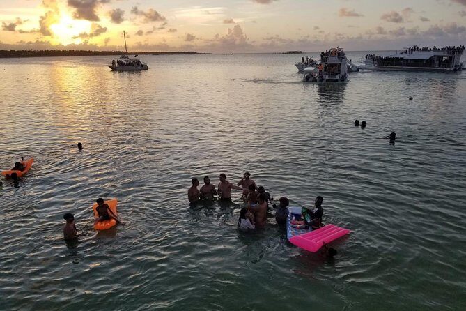 Half-Day Punta Cana Booze Party Cruise Experience - Who Should Consider This Tour?