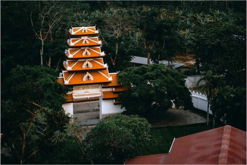 Half-day Religious Tour in Hue Citadel - Exploring Hue’s Sacred Spaces in Comfort and Style