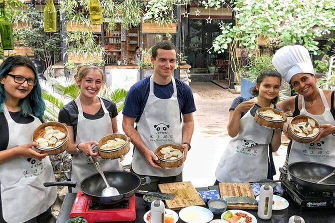 Half day Sichuan Cuisine Cooking Class Tour(Cooking 3 dishes) - Key Points