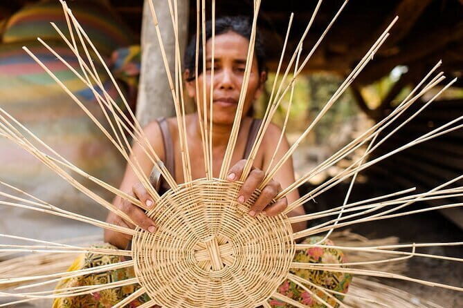 Half-Day Siem Reap Town Shopping Tour Plus local Meal - What to Expect from the Itinerary