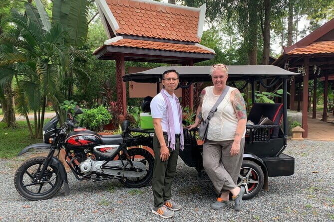 Half-Day Siem Reap Town Shopping Tour Plus local Meal - FAQs