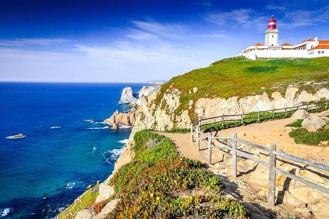 Half day Sintra PRIVATE TOUR Pena Palace + Roca Cape (2-6people) - FAQs