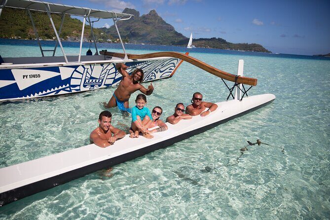 Half-Day Small-Group Cruise in Bora Bora with Snorkelling - Transportation and Group Size
