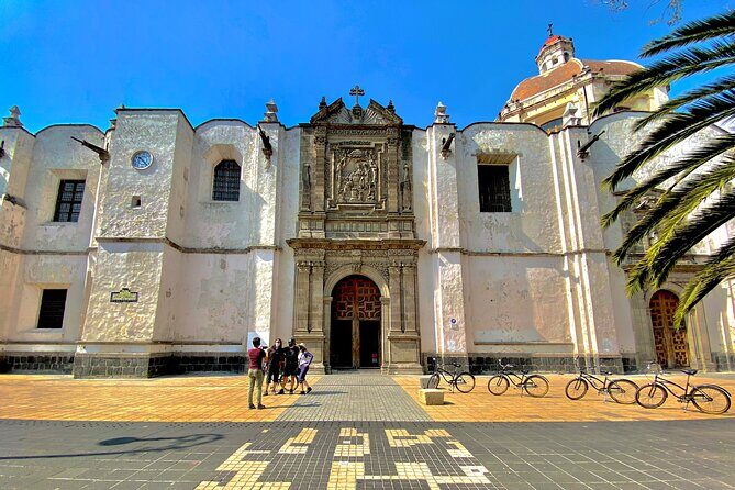 Half-Day Small-Group Historical Center Mexico City Tour - Exploring Mexico City on Two Wheels: What to Expect