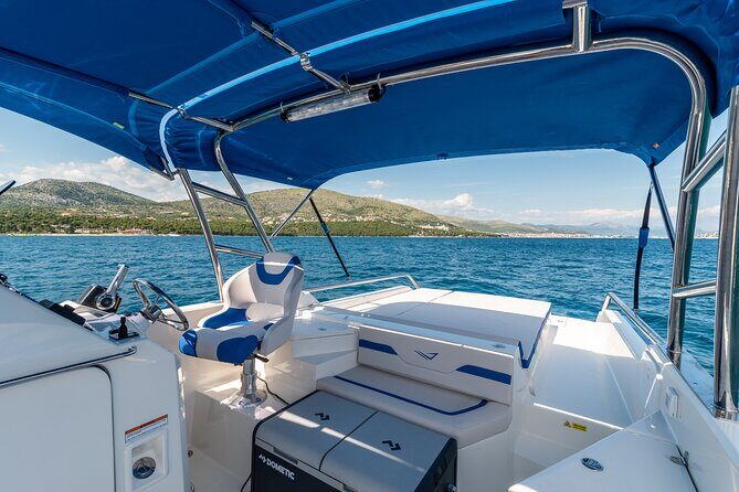 Half Day Speedboat Tour with Blue Lagoon (from Trogir) - The Sum Up