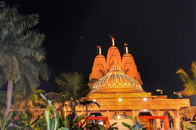 Half Day Temple Tour Including Hotel Pickup and Drop in Delhi - Fourth Stop: Gurudwara Bangla Sahib