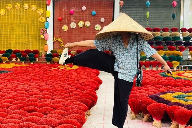 Half day to visit Incense,Conical Hat Village & Train street - A Practical Guide to Hanoi’s Incense, Conical Hat Village & Train Street Tour