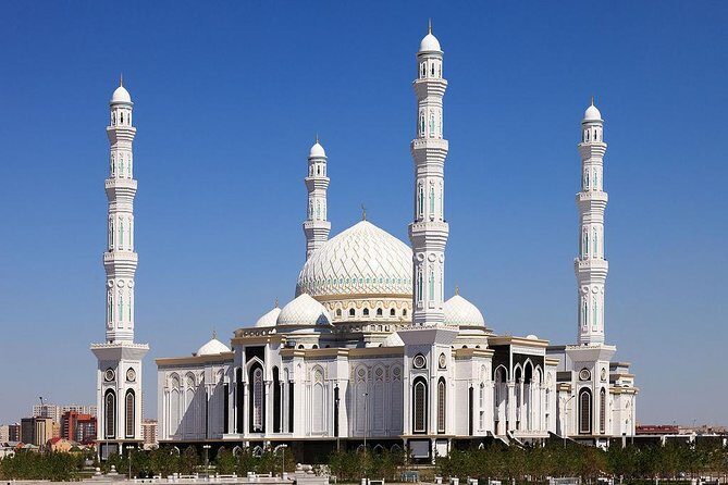 Half-Day Tour ( 4 hours) - A Closer Look at Nur-Sultan’s Highlights