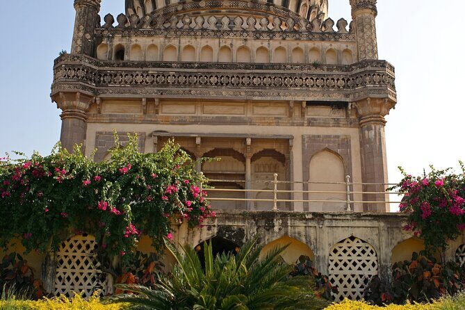 Half Day Tour in Golconda Fort and Qutub Shahi Tombs - The Itinerary in Detail: What to Expect