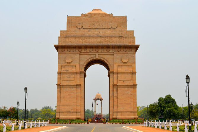 Half-Day Tour of Delhi Old and New - Exploring Delhi in Half a Day: A Practical Guide to the Old and New