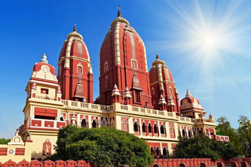 Half Day Tour of temples in Delhi with transfers and guide - A Closer Look at the Itinerary and Highlights