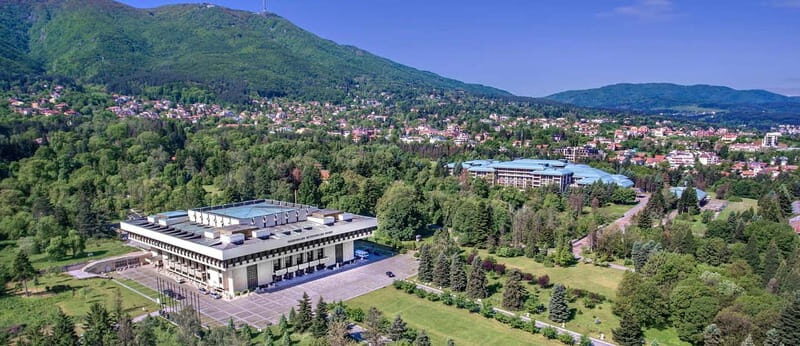 Half Day Tour - Sofia and the mountains with Thermal Spa - Who Should Consider This Tour?