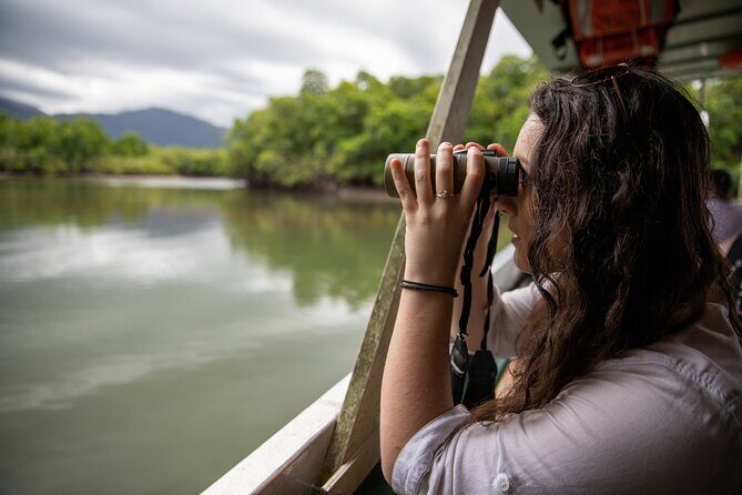 Half Day Tour to Daintree Rainforest and Mossman Gorge - Discovering the Daintree Rainforest and Mossman Gorge