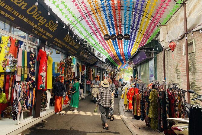 Half Day Tour Van Phuc Silk Village and Train Street Coffee - Exploring Hanoi’s Train Street Coffee Scene