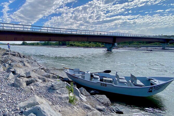 Half-Day Traditional Driftboat Fly Fishing at Jackson Hole - A Closer Look at the Experience