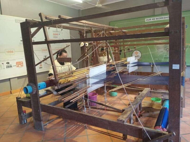 Half Day Trip: Silk Farm, Satcha, and Senteur d'Angkor Tour - Key Points