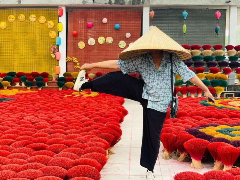 Half Day trip to Incense & Hat Villages with Train Street - What Reviewers Say