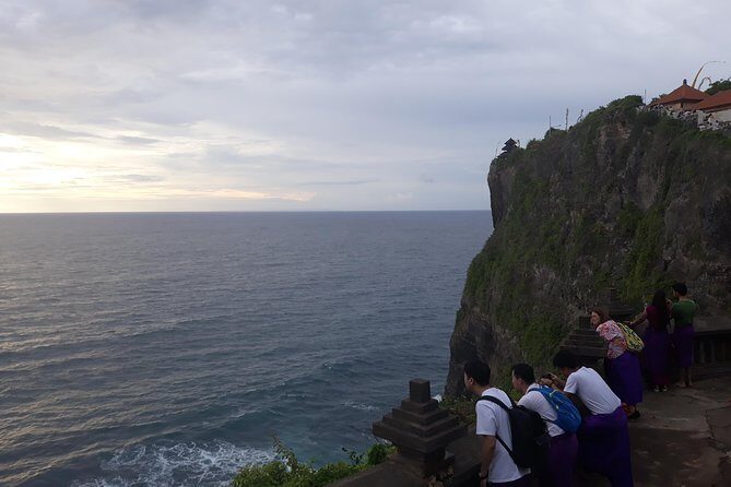 Half Day Uluwatu Temple And Kecak Dance Private Guided Tour - The Kecak Dance: A Fiery Cultural Show