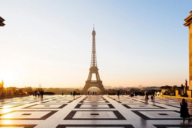 Half-day Walking tour with Fun Guide & Arc du Triomphe Tickets - Who Should Consider This Tour?